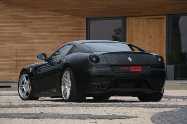 Sonic Fields:Black Ferrari 599 GTB Fiorano
