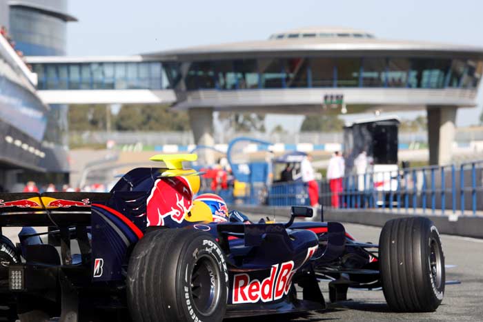 レッドブル、RB4を発表 : F1通信