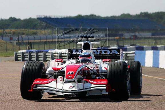 スーパーアグリSA06、シルバーストンでシェイクダウン : F1通信